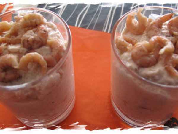 Verrines aux crevettes et crème de poivron jaune, Recette Ptitchef