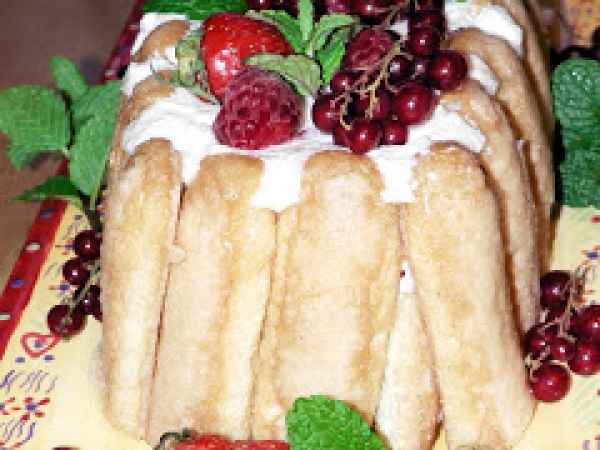 Recette de la charlotte aux fruits rouges