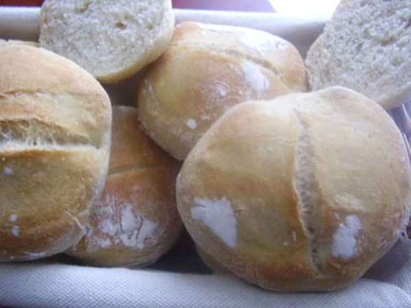 Recette de pains pistolets belges à la maison