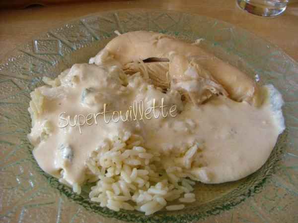 Recette de poule au riz à la sauce poulette
