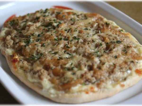 Recette de pizza au boudin blanc savoureuse et facile