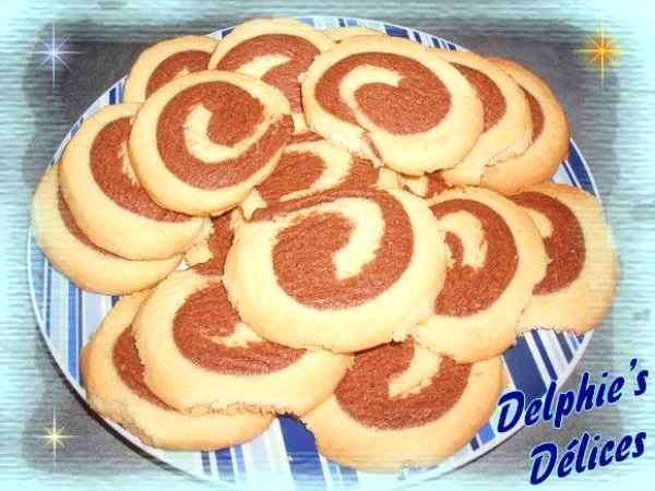 Biscuits sandwichs au chocolat et crème à la vanille, Recette Ptitchef