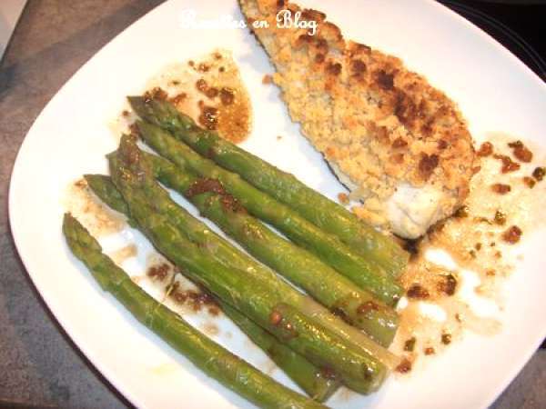 Filets de loup de mer farci au bacon et sa sauce au beurre et au ...