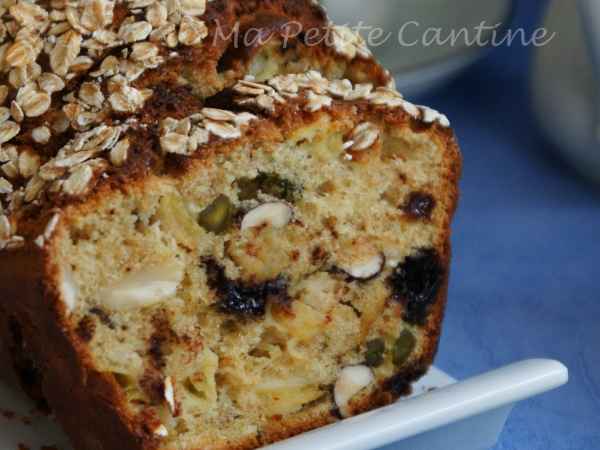 Recette de cake aux fruits secs et écorces d'oranges