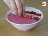 Smoothie bowl aux fruits rouges - Recette Ptitchef