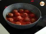 Boulettes végétariennes de seitan à la sauce tomate - Recette Ptitchef