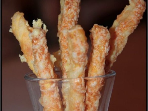 Recette d'allumettes au comté en amuses-bouche