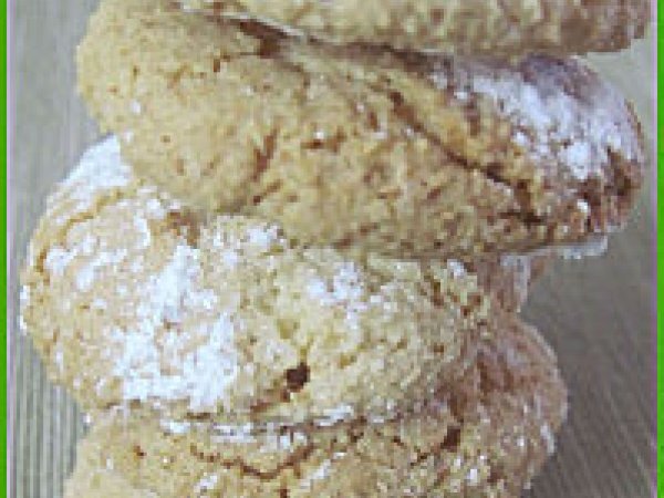Amaretti (biscuits aux amandes italiens)