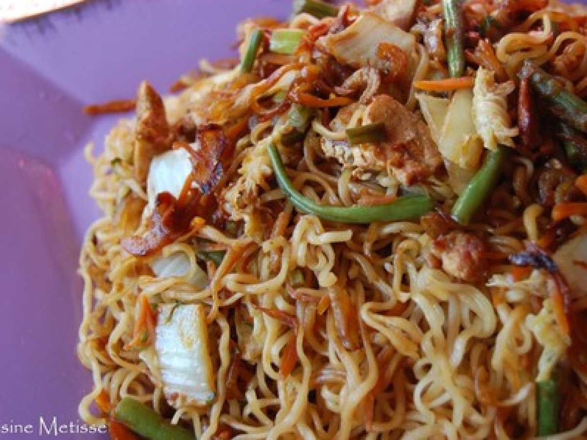 Recette de bahmi goreng - nouilles sautées indonésiennes