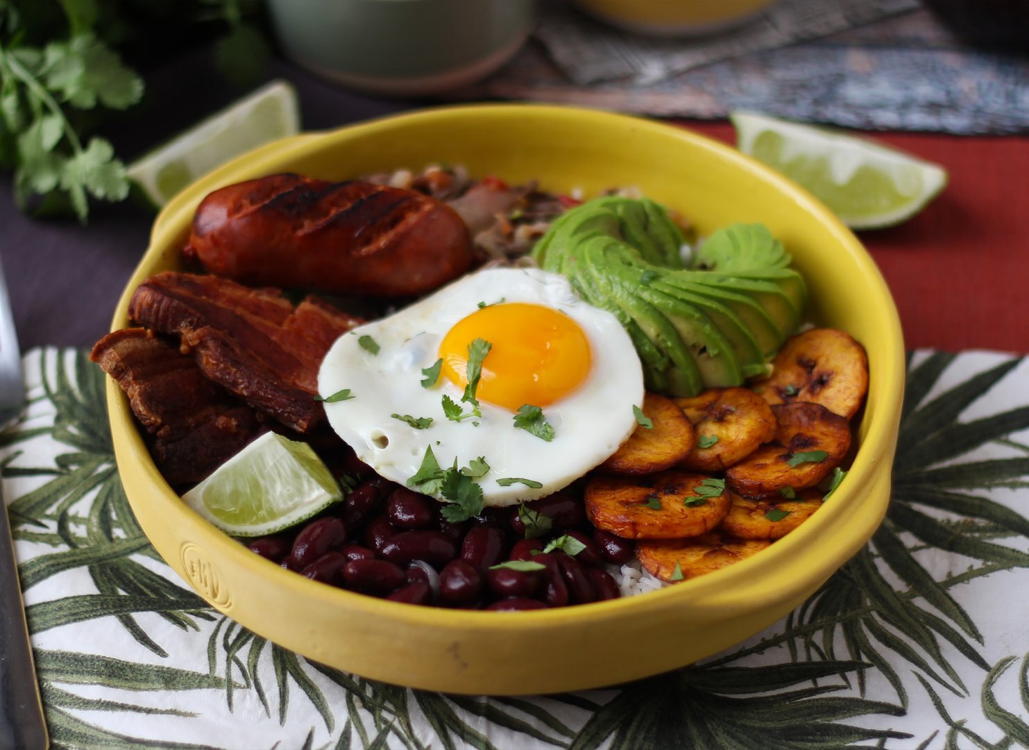 Recette De La Bandeja Paisa Plat Colombien Savoureux