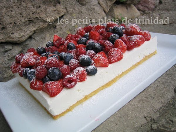 Recette de bavarois au fromage blanc et fruits rouges
