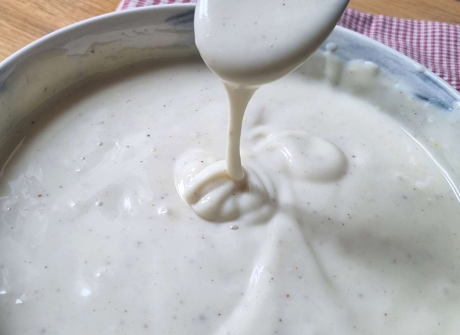 Béchamel extra facile à faire au thermomix! - Recette Ptitchef