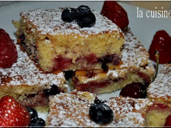 Recette de biscuit aux quatre fruits rouges