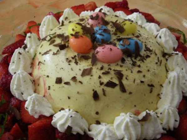 Recette de bombe glacée aux fraises délicieuses
