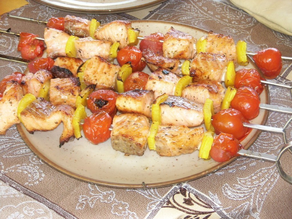 Recette de brochette de saumon au citron et herbes