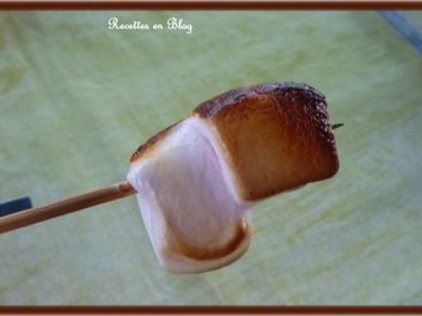 Recette de brochettes de chamallows dorés au barbecue