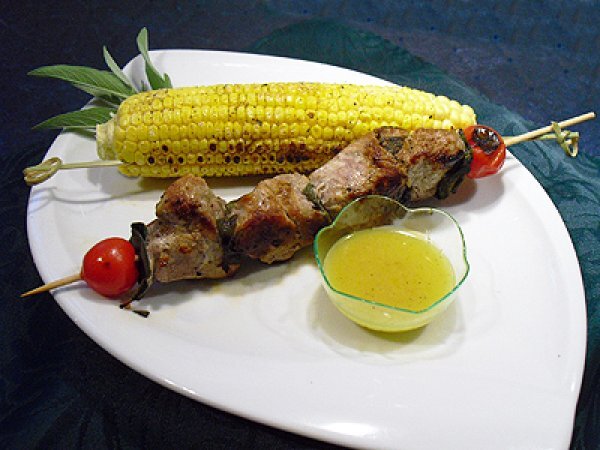 Brochettes de filet mignon et maïs à la plancha - Recette Ptitchef