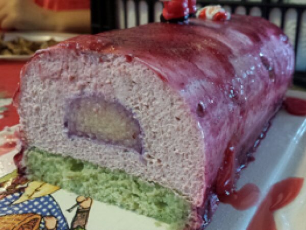 Recette de bûche aux fruits rouges et litchis