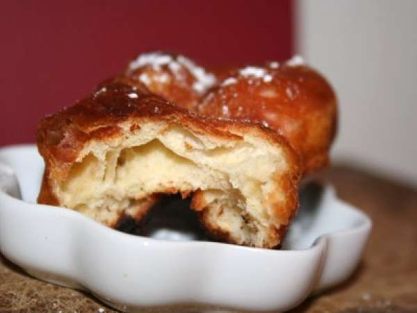 Recette de bugnes lyonnaises à savourer