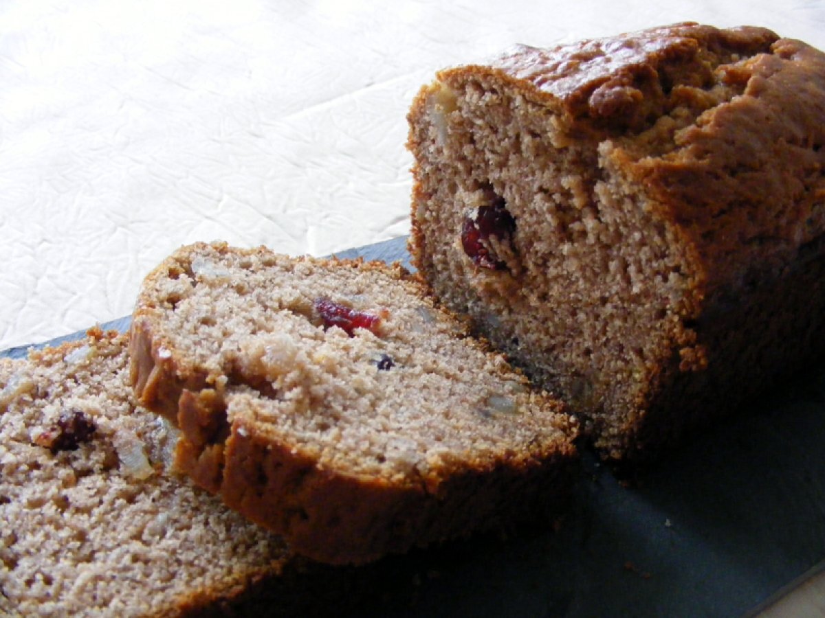 Recette de cake châtaigne, oranges confites, fruits secs