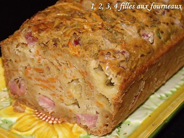 Recette de cake carottes, jambon et cumin