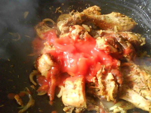 Recette de cari au poulet fumé savoureux et épicé