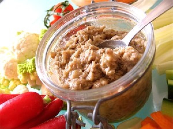 Recette de cèleri branche à l'anchoïade provençale