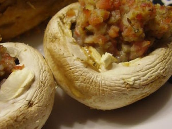 Recette de champignons farcis savoureuse et facile