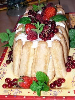 Recette de charlotte de printemps aux fruits rouges