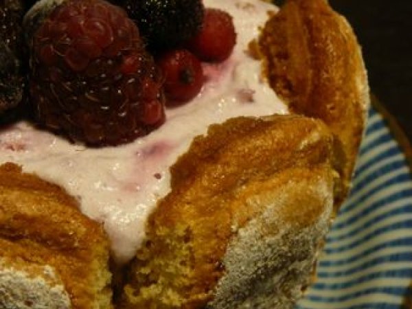 Recette de charlotte aux fruits rouges et mousse ricotta