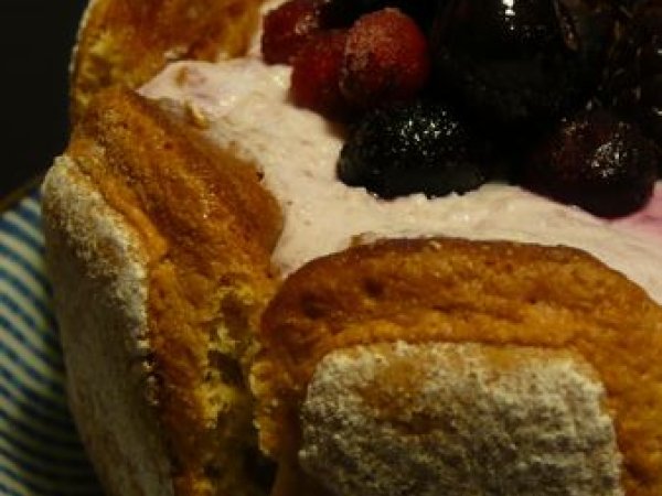 Recette de charlotte aux fruits rouges et mousse ricotta