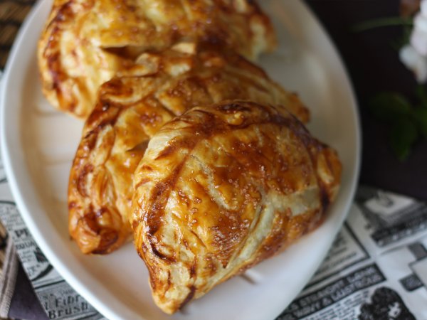 Recette chaussons aux pommes et crème de noisette