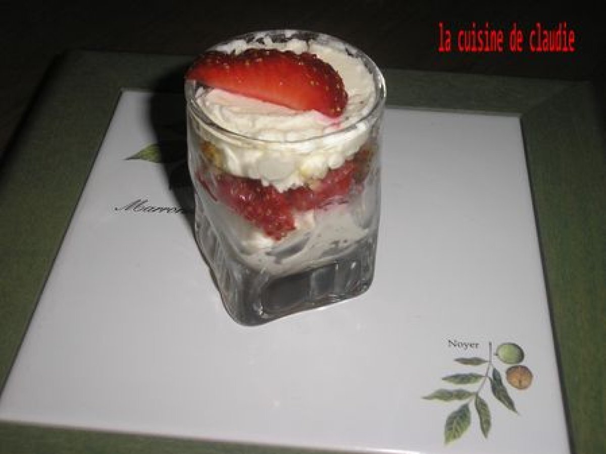 Recette de cheesecake aux fraises en verrine