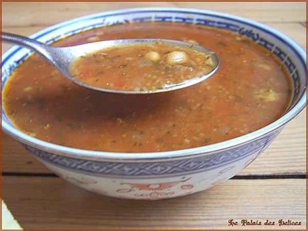 Recette de chorba frik, soupe algérienne au blé vert