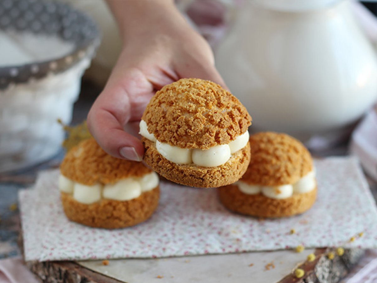 Recette de choux craquelin à la crème vanille
