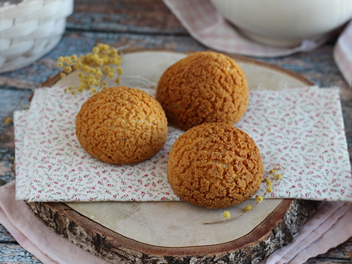 Recette de choux craquelin à la crème vanille