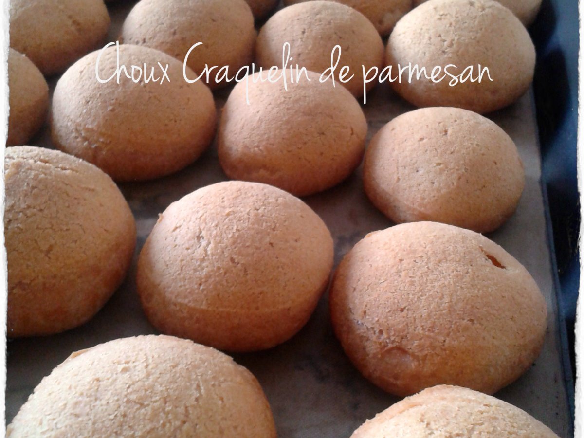 Recette de choux salés au craquelin de parmesan