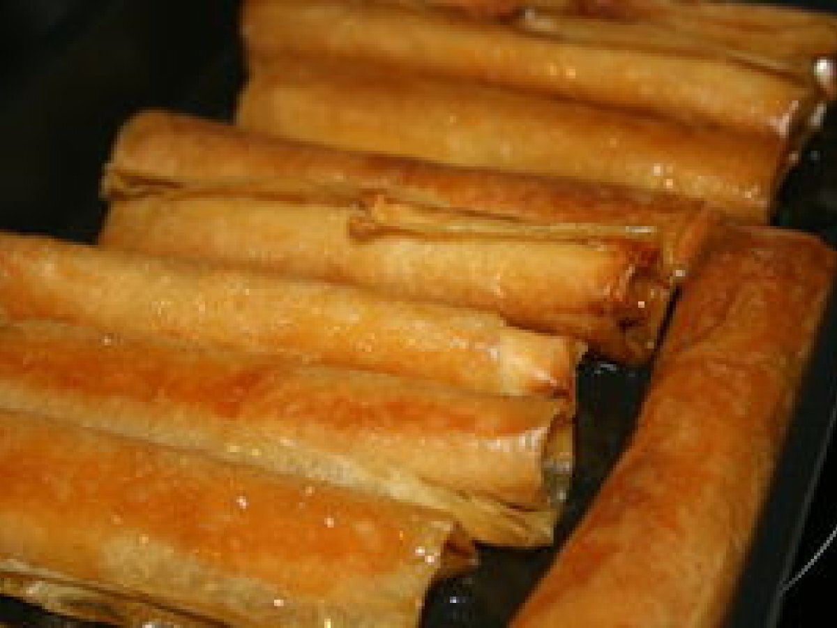 Recette de cigares au miel et aux amandes