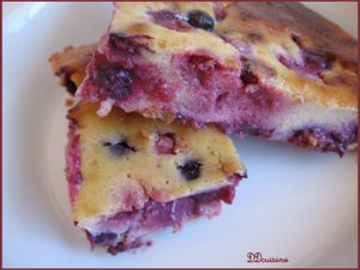 Recette de clafoutis aux fruits rouges et à la ricotta