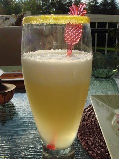 Recette de cocktail à l'ananas tropical délicieux