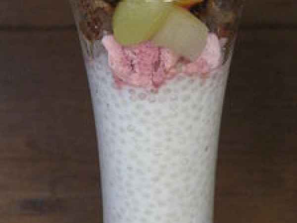 Recette de cocktail de fruits et perles de tapioca