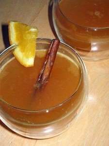 Recette de cocktail magenta au cidre pétillant