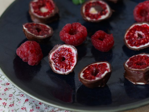 Recette : franui maison, framboises en chocolat tendance