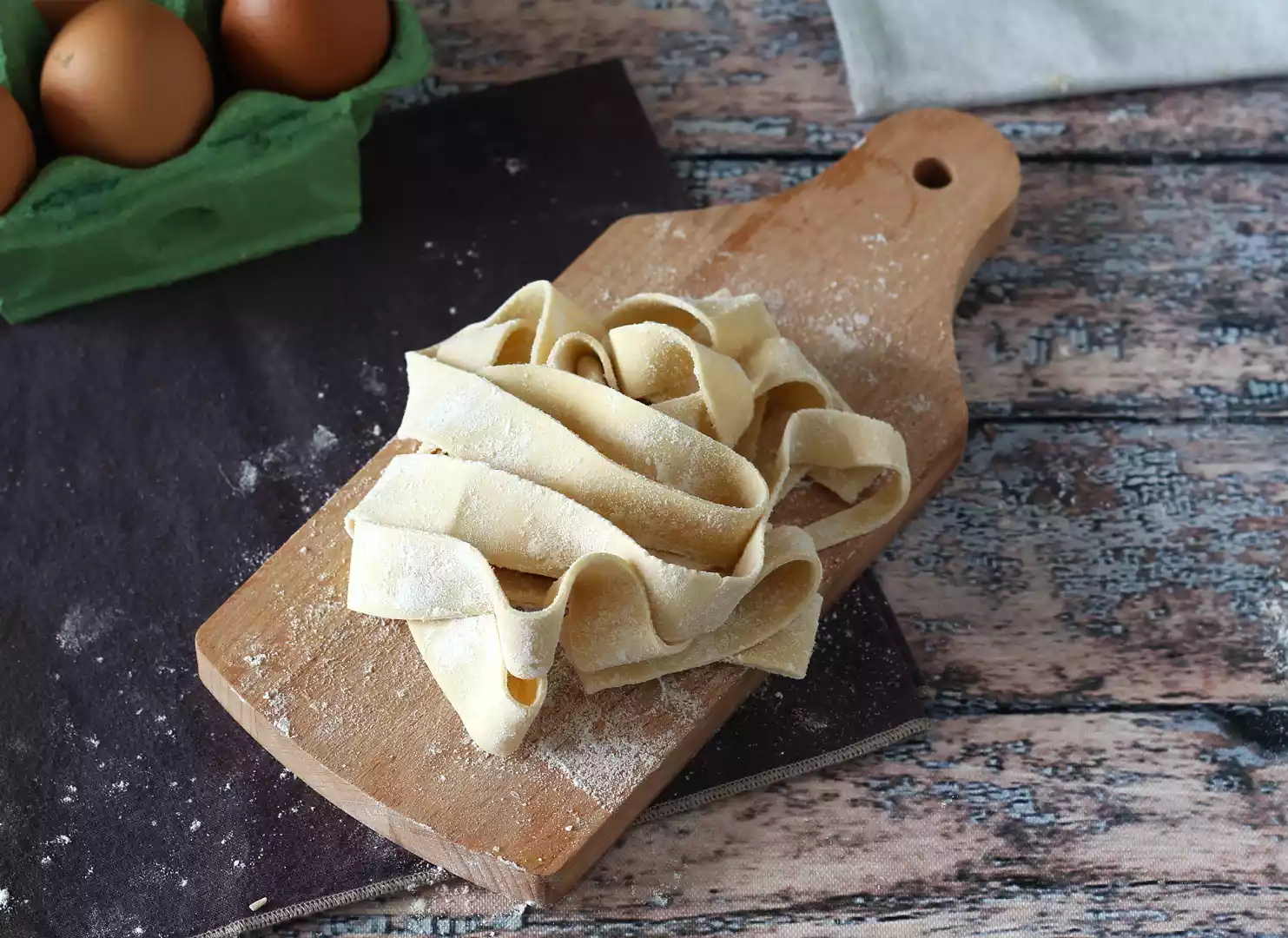 Recette pâtes maison : pappardelle (larges tagliatelles)