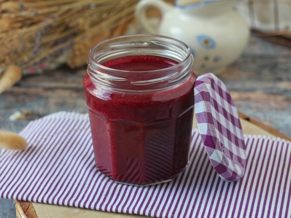 Comment préparer un coulis de fruits rouges?