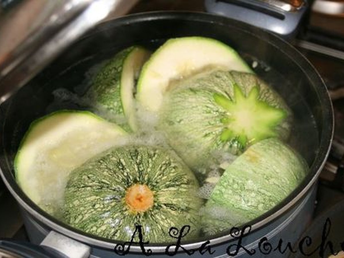 Courgettes de nice farcies et gratinées - Recette Ptitchef