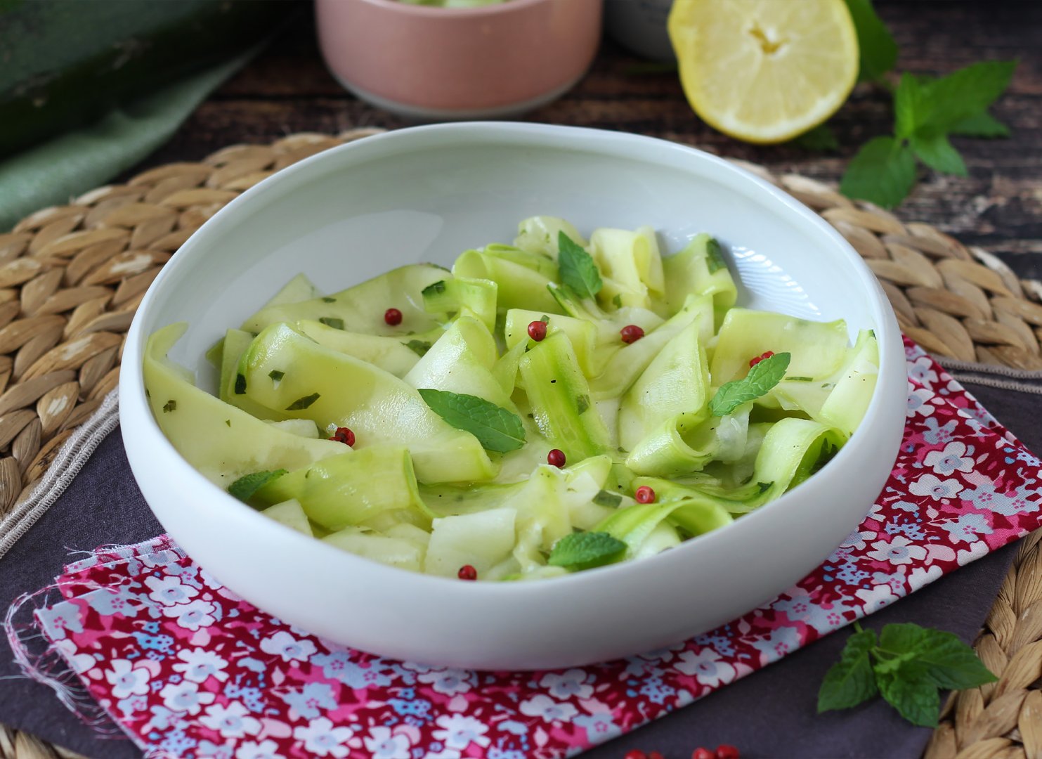 Recette de carpaccio de courgettes, parfait pour l'été