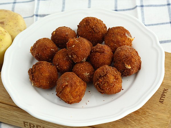 Recette de croquettes savoureuses à la raclette