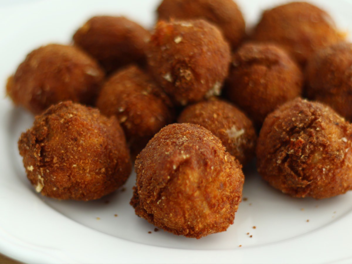 Recette de croquettes savoureuses à la raclette