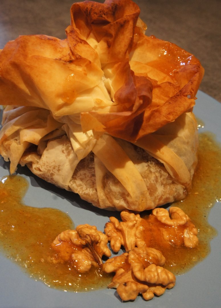 Croustillant aux pommes et aux noix